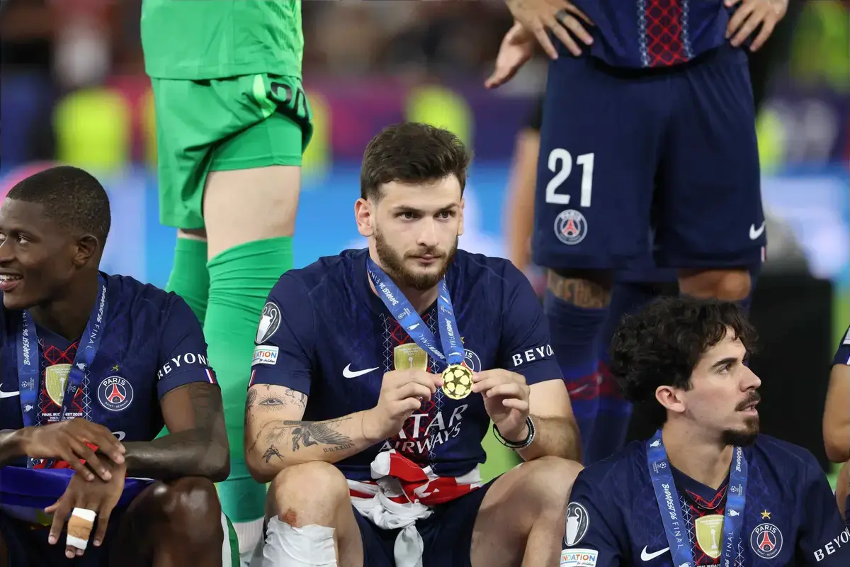 Khvicha Kvaratskhelia wins the title for PSG; Arsenal’s dreams broken ...